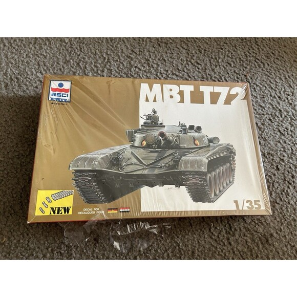 ESCI | Toys | Ertl Esci Model Kit 35 519 Mbt T72 Tank | Poshmark